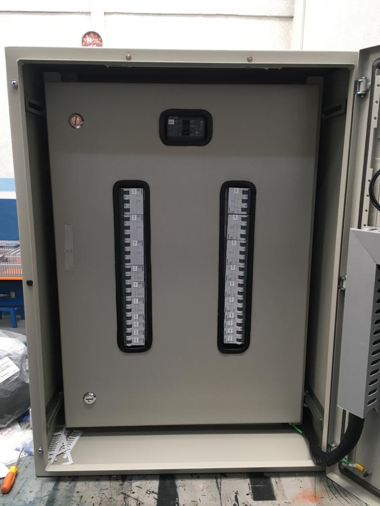 Quadro de Distribuições QDF – MZT Instalações Elétricas (Pedreira/SP)